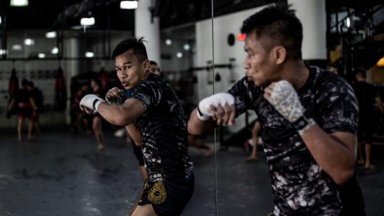 5 Shadowboxing Drills to Improve Your MMA Game - Everlastboxing